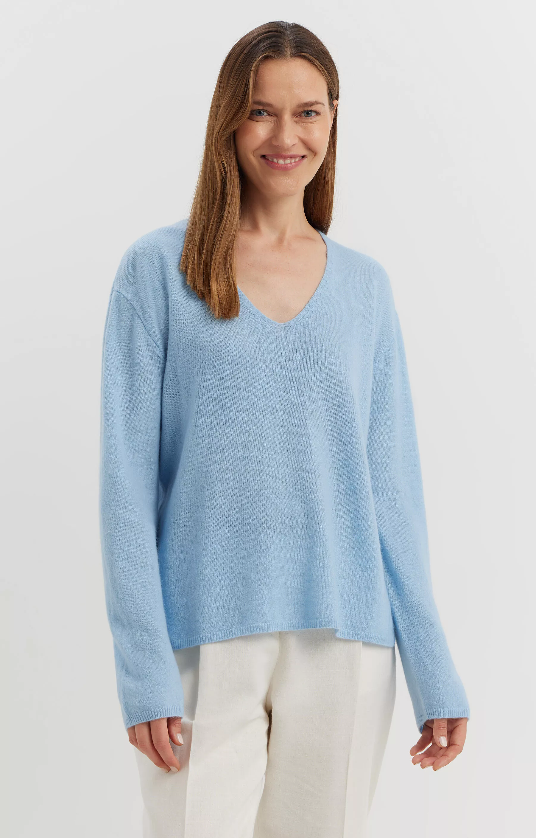 Jasnoniebieski sweter WÓLCZANKA | Wólczanka