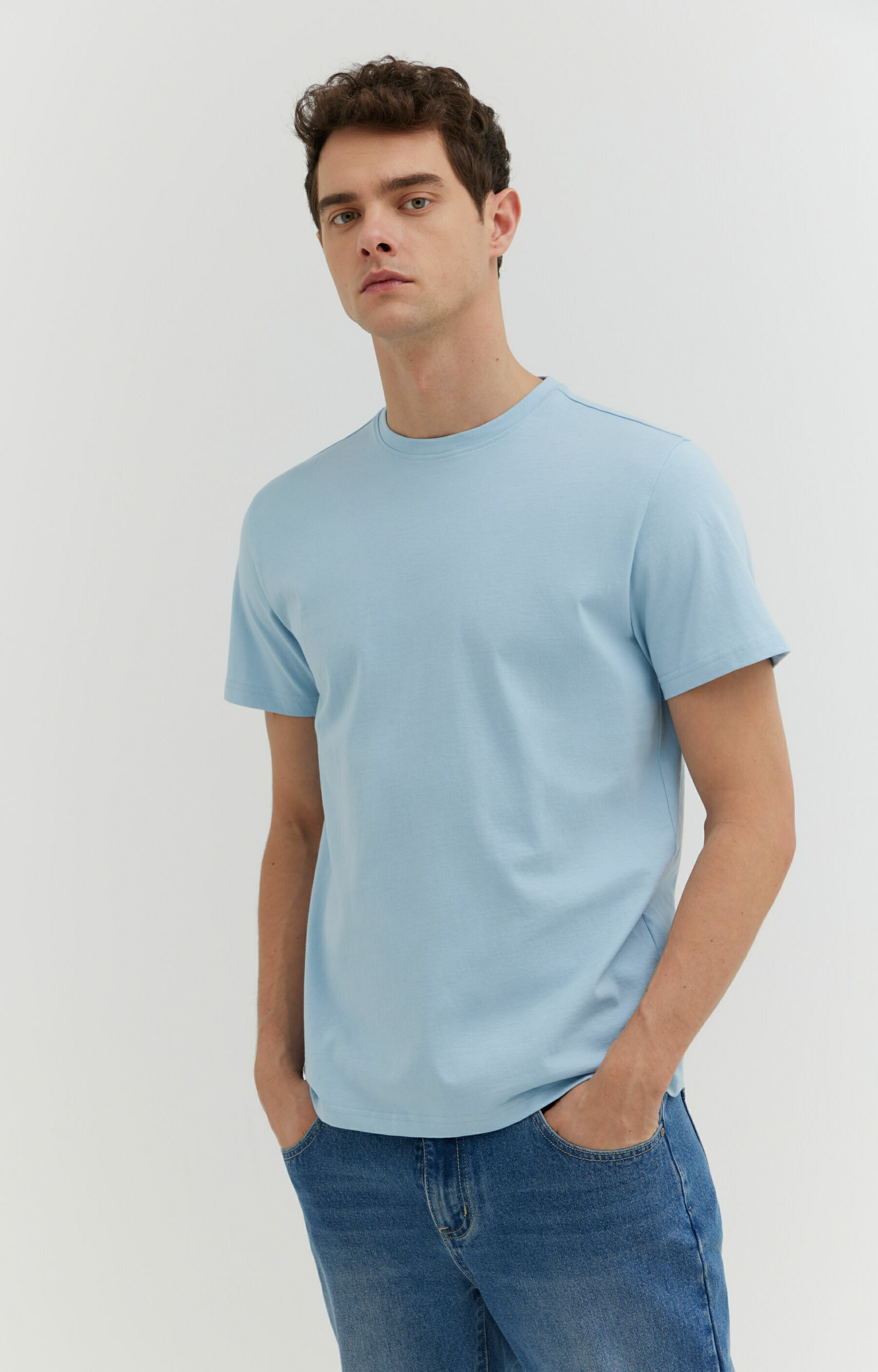 Jasnoniebieski t-shirt WÓLCZANKA | Wólczanka