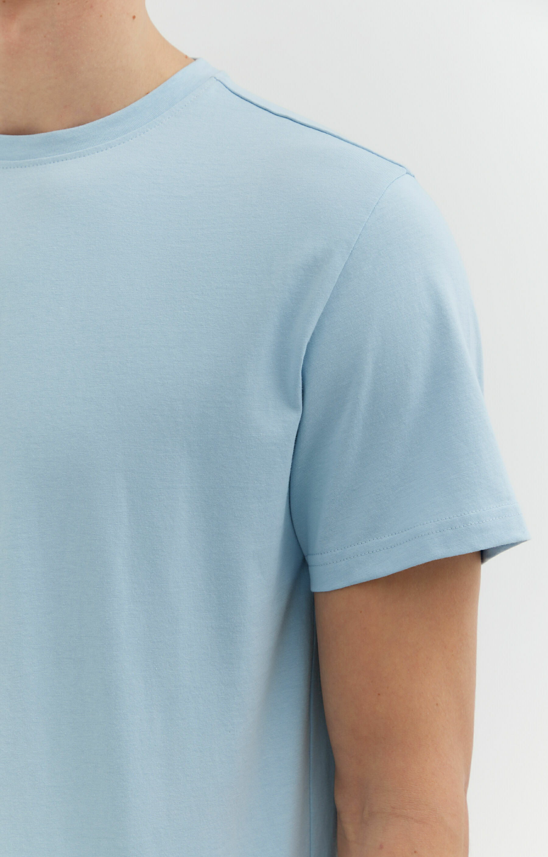 Jasnoniebieski t-shirt WÓLCZANKA | Wólczanka