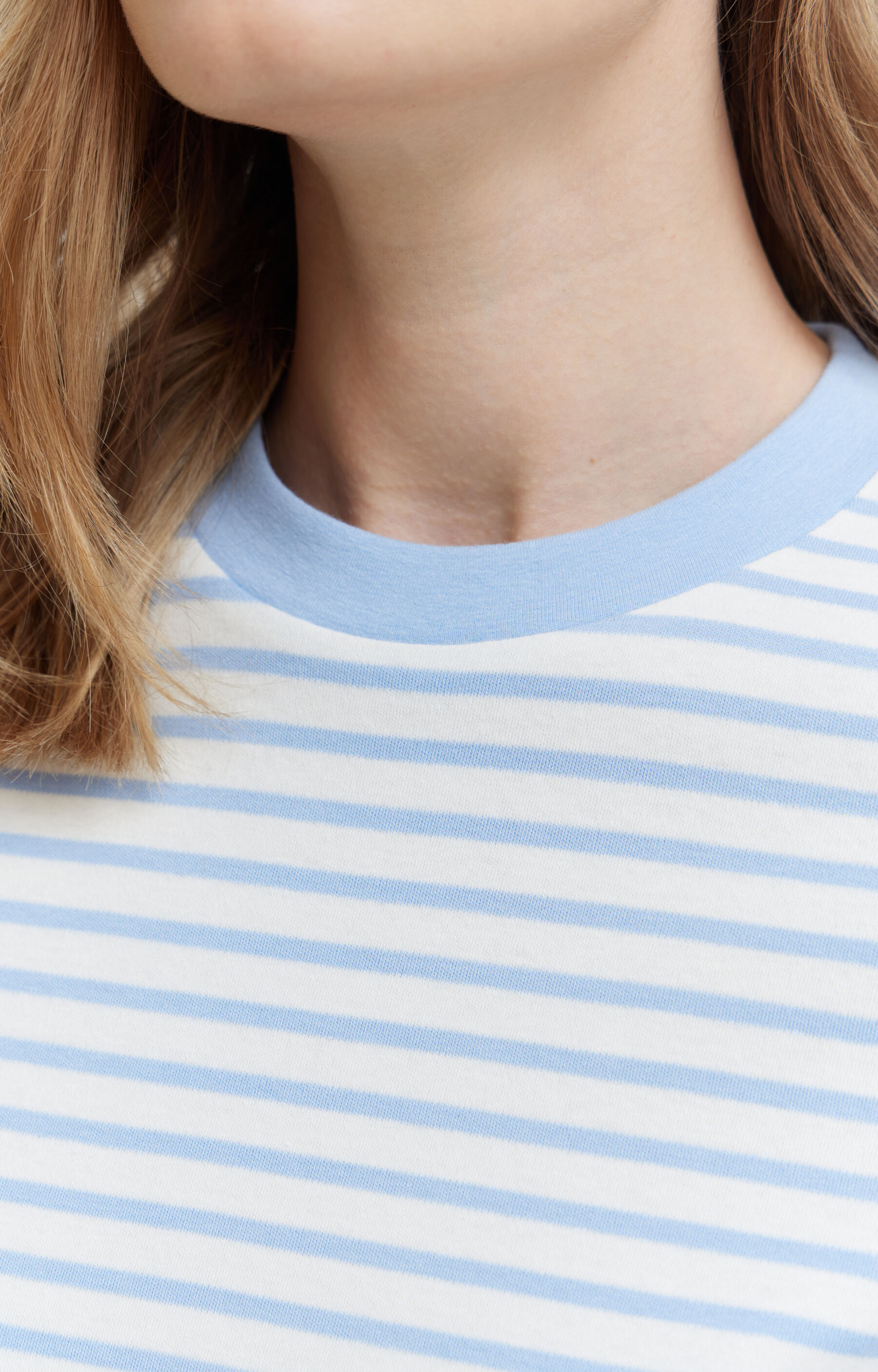 Jasnoniebieski t-shirt WÓLCZANKA | Wólczanka