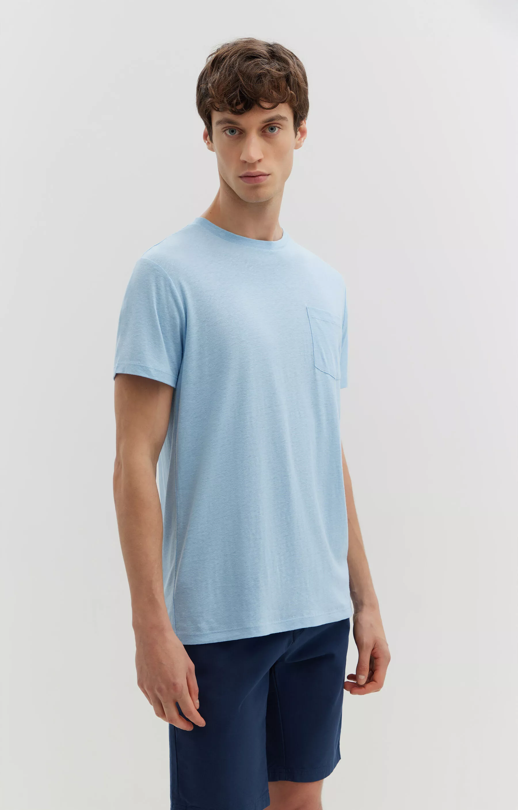 Jasnoniebieski t-shirt WELL | Wólczanka